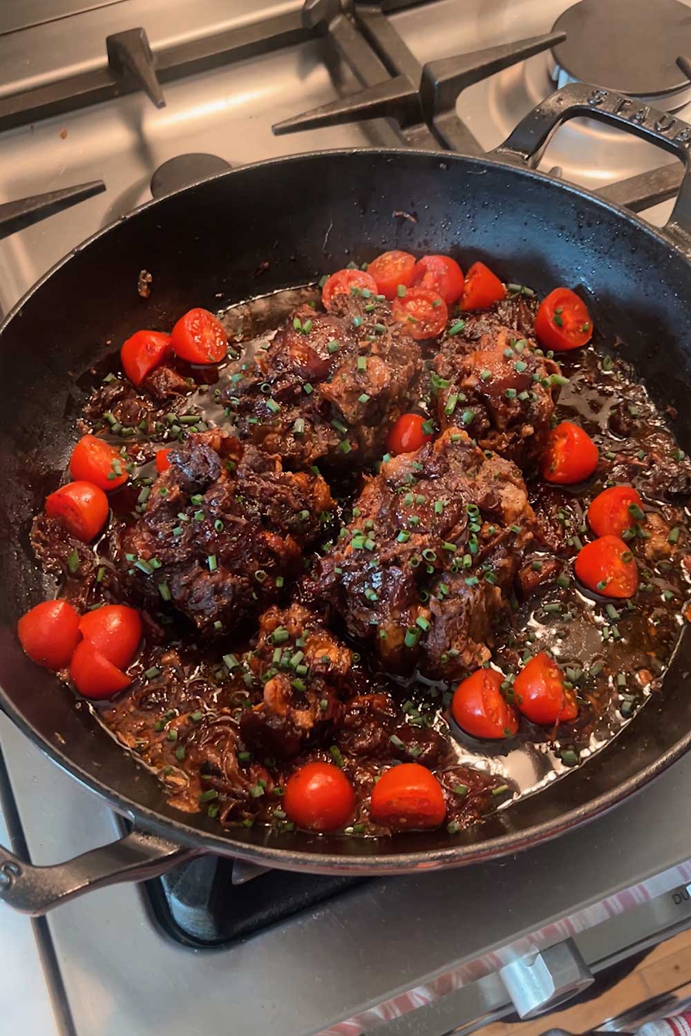 Classic Chinese Soy Braised Oxtails
